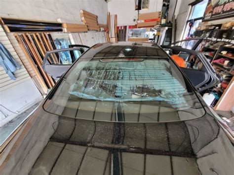 부산자동차썬팅 그랜저hg 측후면 기존 썬팅 제거 및 후면 뒷유리 기포 뽀글이 제거 및 열차단 90프로 썬팅 재시공 부산광역시 사상구 괘법동 자동차유리전문점 당근