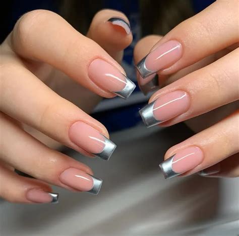 17 Trendy Takes On Square French Tip Nails