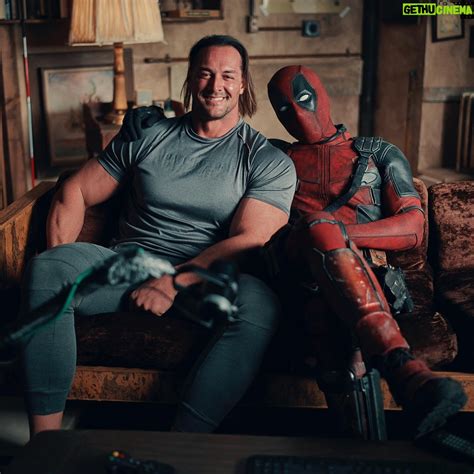 Aaron W Reed Wiki Biography Age Gallery Spouse And More