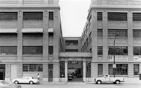 The Stutz Building The Stutz Artists Association