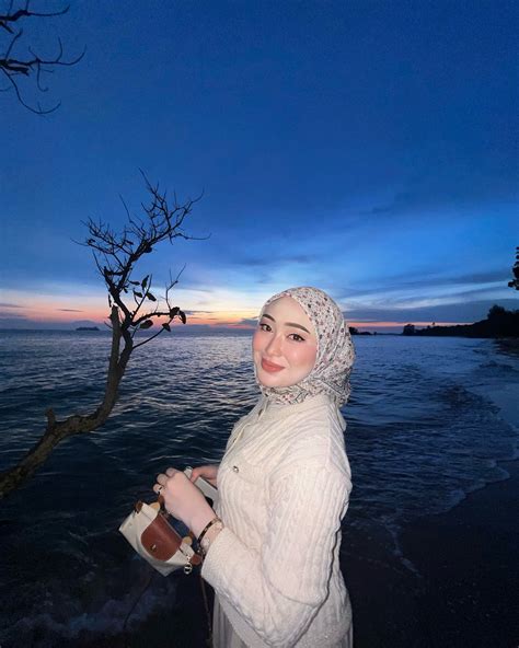 Nur Ain 🪽 Instagram