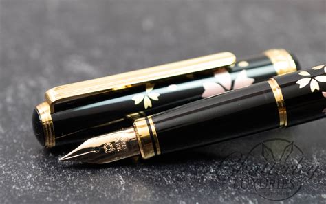 Platinum Kanazawa Leaf Maki E Cherry Blossom Fountain Pen Chatterley