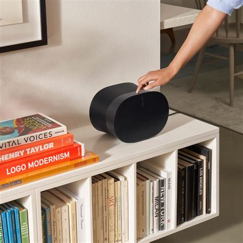 Ceramic Speakers Replace Buttons With Orientation Sensitive Controls