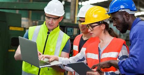 Implementing Comprehensive Workplace Safety Training Programs