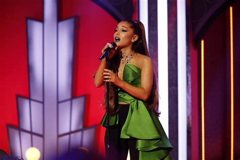 Ariana Grandes Performance On Wicked Special Video Popsugar Entertainment