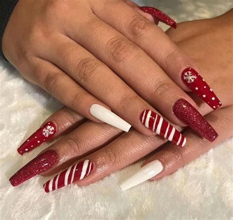 Christmas Nail Designs To Inspire Your Holiday Manicure — Christmas