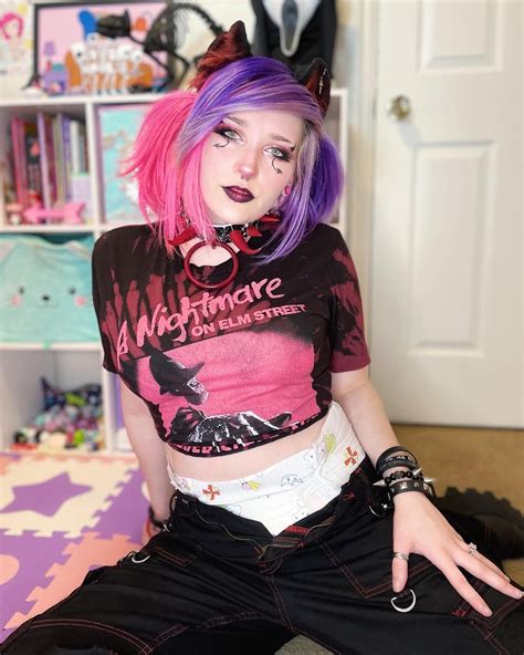 🌹👰🏻‍♀️🌙 On Tumblr