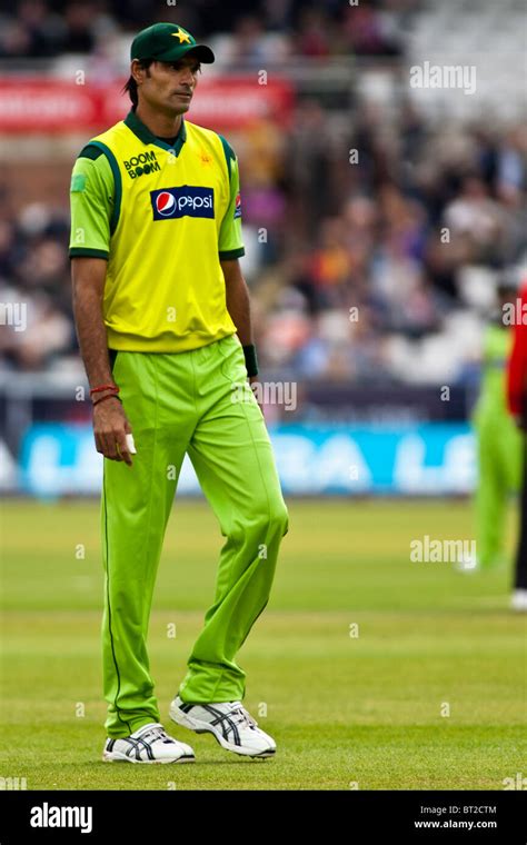 Irfan Khan Pakistani Cricketer