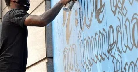 Artist Devante Brooks Is Writing On Walls In Oakland Cbs San Francisco