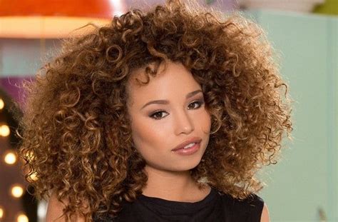 Cecilia Lion Biographywiki Age Height Career Photos And More