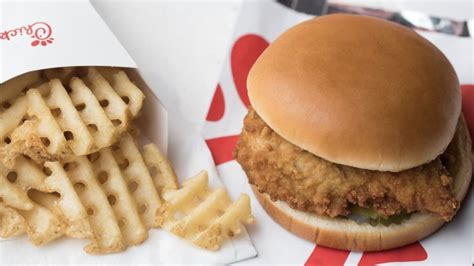 The Low Cal Way To Amp Up Your Chick Fil A Chicken Sandwich
