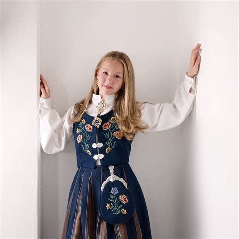 Mats Jensaas På Linkedin Her Er Emilie Sine Konfirmasjonsbilder 📷 Å