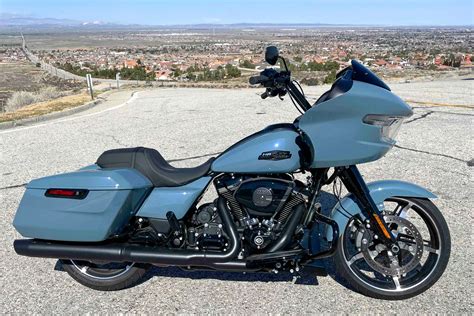 2024 Harley Davidson Road Glide Review [17 Fast Facts]