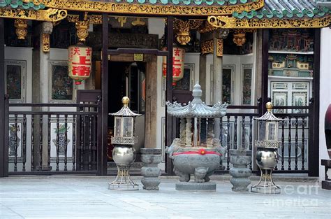 Yueh Hai Ching Teochew Chinese Taoist Temple Phillip Street Singapore
