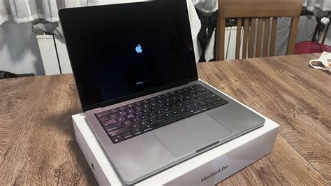 Macbook Pro 14” M1 Pro 16 Gb Ram 512 Gb Ssd