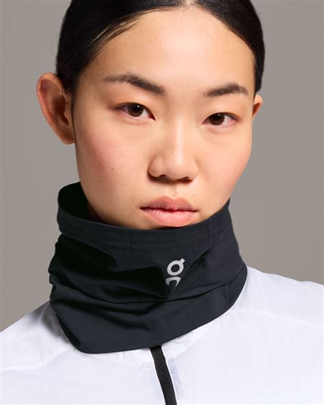 Core Neck Gaiter Black On United Kingdom