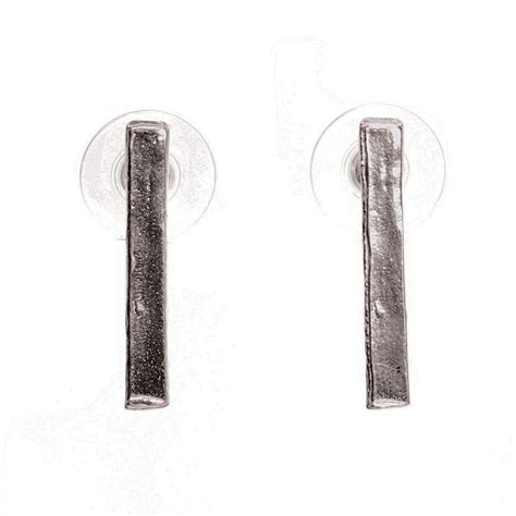 Calim｜ピアス アンマリーシャニョン｜anne Marie Chagnon