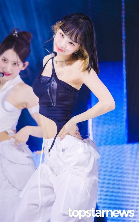 221017 Le Sserafim Chaewon Antifragile Showcase Kpopping