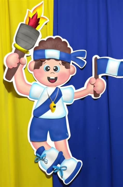 Niño Con Traje Tipico De Guatemala Trajes Tipicos De Guatemala Decoraciones De Aulas Para