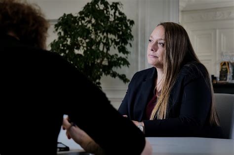 Carole Anne Kast La Violence Banalisée Minquiète Tribune De Genève