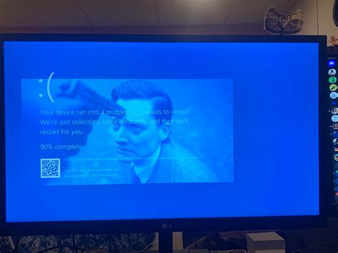 my computer crashed while rewatching the finale i think its trying to