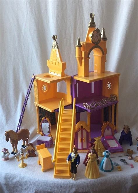 30 Piece Beauty And The Beast Castle Set On Mercari Playset Disney