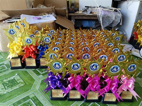 သုံးရာသ သုံးရာသီ ဖိတ်စာ၊ယပ်တောင်နှင့်တံဆိပ်ရိုက်လုပ်ငန်း