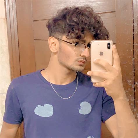 Stream Moiz Asim Music Listen To Songs Albums Playlists For Free On