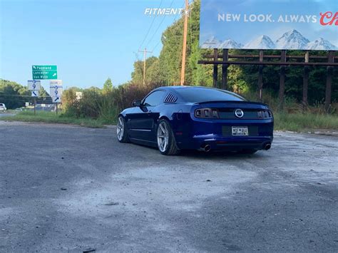 2013 Ford Mustang Gt With 20x10 Ferrada F8 Fr7 And Toyo Tires 255x35 On