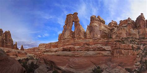 Earthline The American West Druid Arch Needles District Of