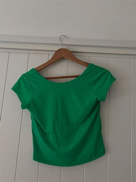 Glassons Green Low Background Top On Designer Wardrobe
