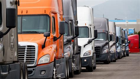 Trump Enforcing New 25 Tariff On Medium And Heavy Duty Trucks Fox 7