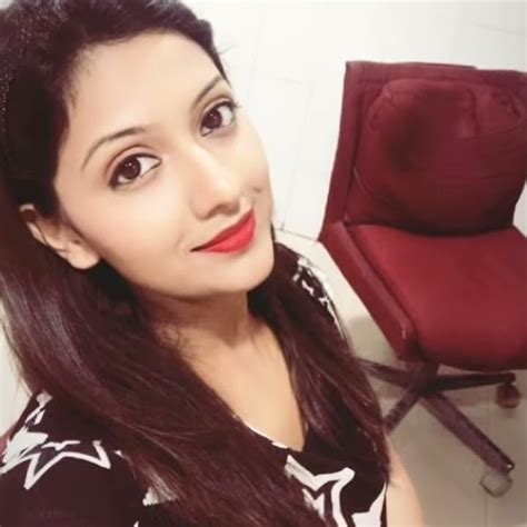 Tejashree Pradhan Engaged With Rahul Dongre