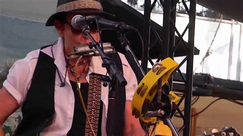 Preston Smith And The Crocodiles Singing Ive Got My Fingers Crossed