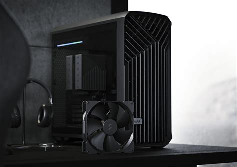 Dynamic X2 Gp 18 Pwm — Fractal Design