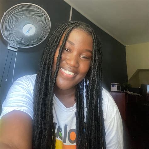 Donte Lewiss Amazon Page