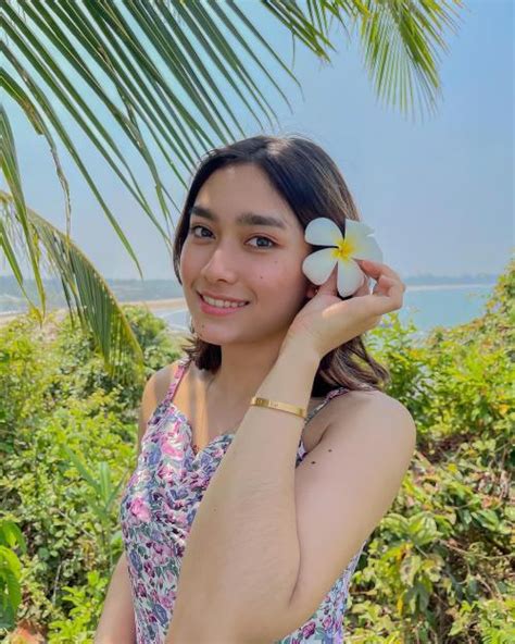 5 Potret Cantik Thet Htar Thuzar Yang Diidolai Badminton Lovers Indonesia News On Rcti