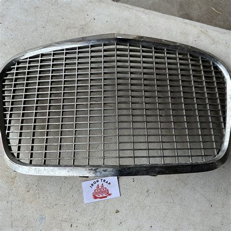 1956 1957 1958 1959 1960 1961 Studebaker Hawk Grill Golden Silver Sky