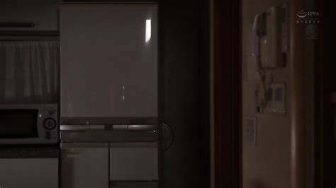 A K Cup Titty Glamorous Fresh Face Madonna Is Making Her Glorious First Appearance After She