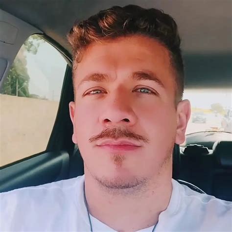 Chrystopher Teixeira Ochrystopher • Threads Say More