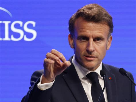 Galerie Foto Emmanuel Macron Nu Stă La Discuții Vom Pedepsi Vom Fi