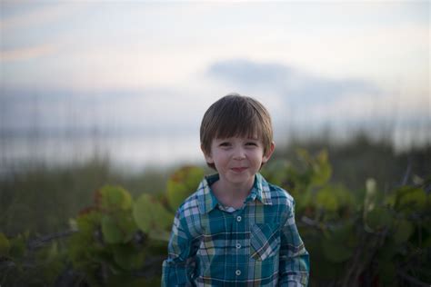 Little Boy See Things