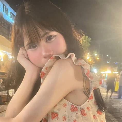 口蜜腹剑 Myraraaaaaaa • Threads Say More