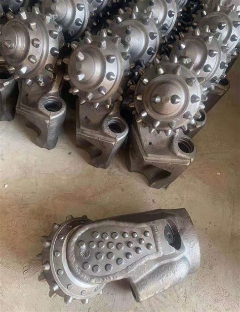 7 7 8 Iadc 637 High Quality Roller Cone Bit For Sale Tricone Bit And Tricone Roller Cone Bit