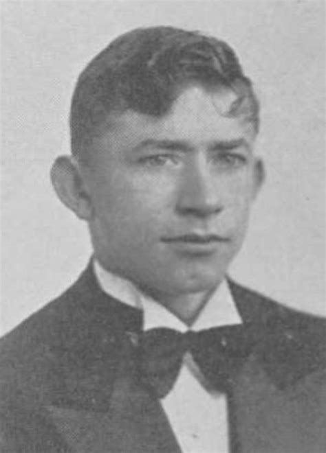 2lt Wilbur Daniel Bashaw Jr 1919 1945 Find A Grave Memorial