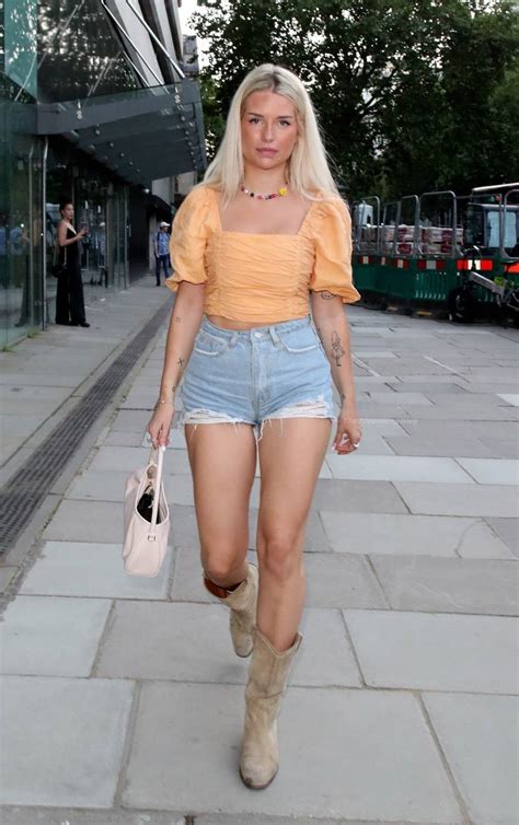 Lottie Moss Sexy 30 Photos The Fappening Stars Lottie Moss Sexy 30 Photos The Fappening Stars