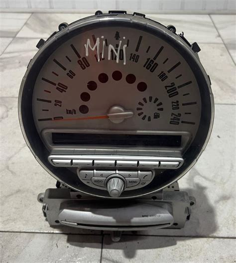 Ceasuri Bord Cu Cd Player Mini Cooper Sh De Vanzare Cu Garantie Si Retur 714768200