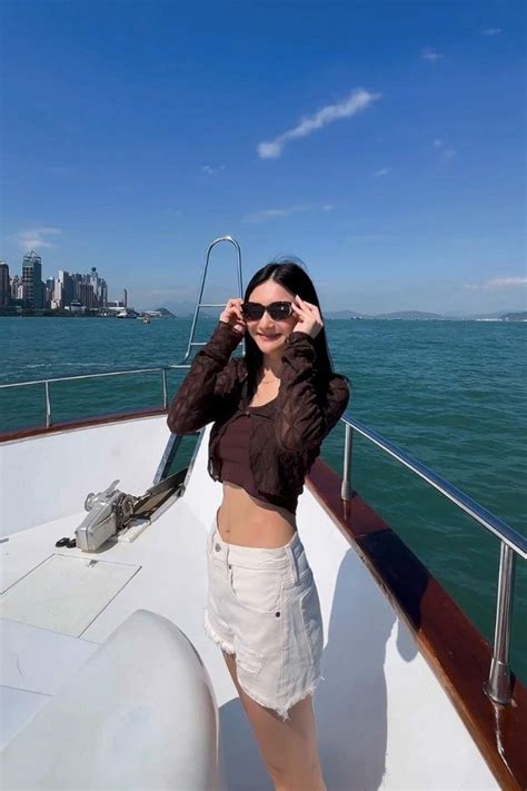 鮮娛糧︱關楓馨激罕三點式曝光 身材弗到漏｜即時新聞｜繽fun星網｜oncc東網