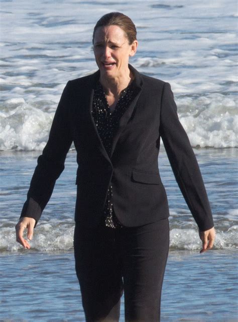 Jennifer Garner On The Set Of ‘the Tribes Of Palos Verdes In Los