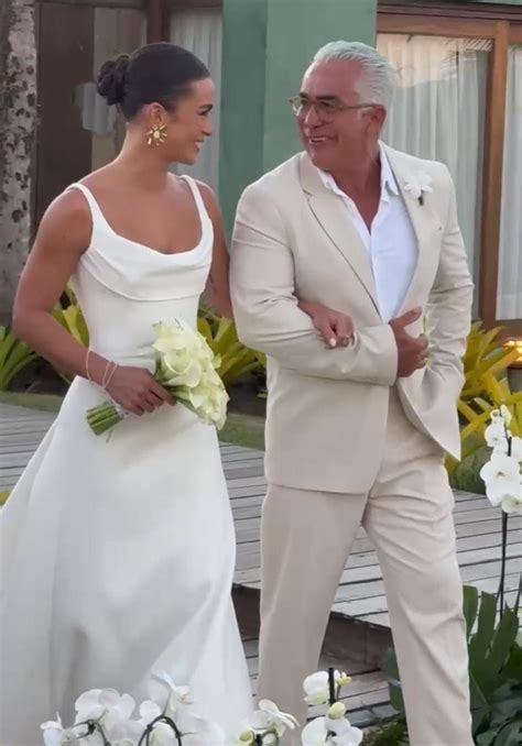 Rômulo Arantes Neto Se Casa Com A Influenciadora Mari Saad Na Bahia IstoÉ Independente